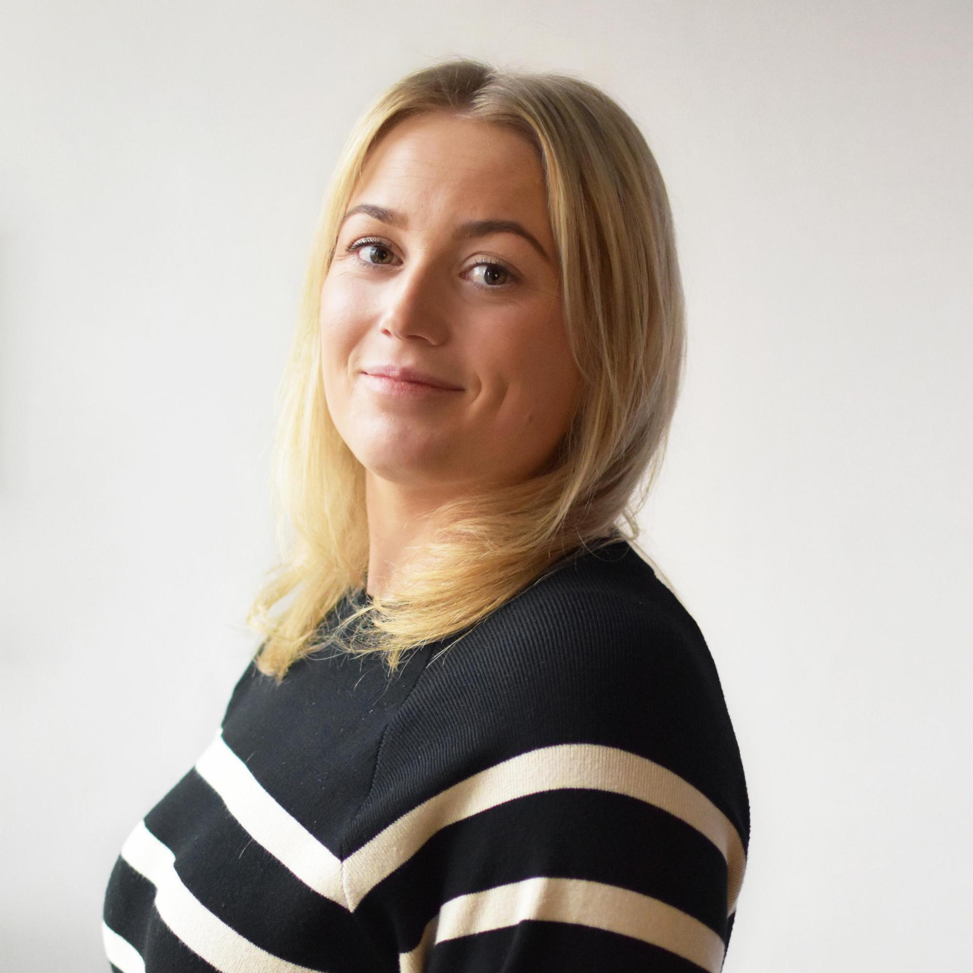 Vi träffar privatkunder | Sparbanken Tanum